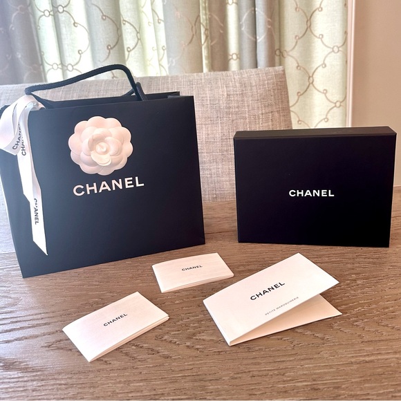 CHANEL | Other | Chanel Empty Box Chanel Empty Shopping Bag W Camellia ...